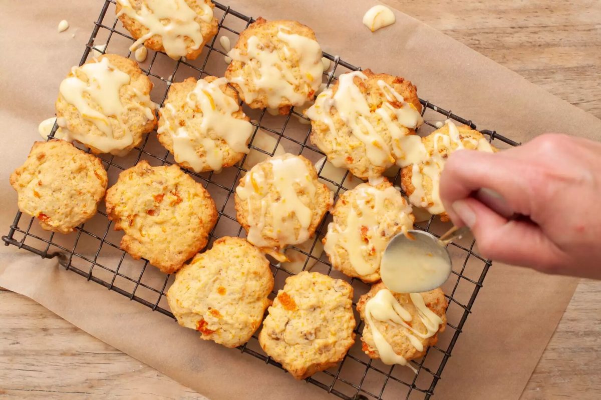 လိမ္မော်အရသာ မုန်လာဥနီ ကွတ်ကီး