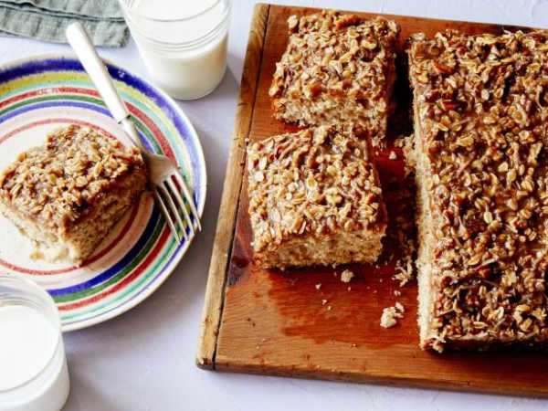 အချိုနည်းပြီး အရသာရှိတဲ့ Oatmeal Coffee Cake